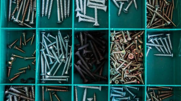 Oukailuo のファスナーコーティングガイド | 耐腐食性の選択