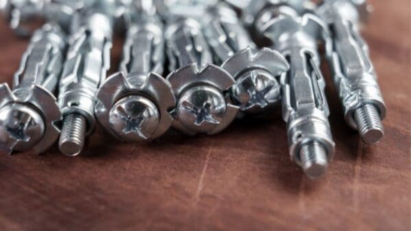 What are Loose Bolts and How to Prevent Them - Oukailuo